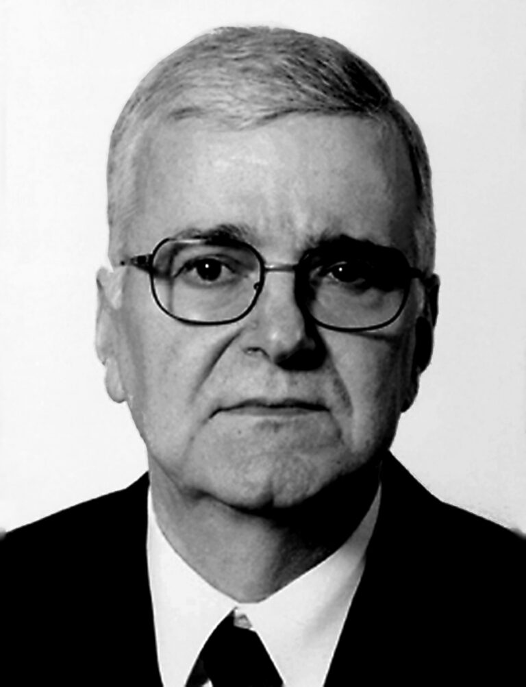 U Tuzli u 78. godini života preminuo prof.dr. Sead Avdić - TIP.ba