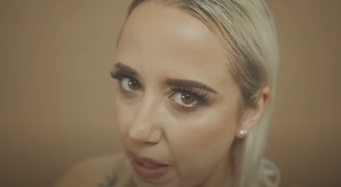 Video: Sassja predstavlja novi singl i spot 'Znam' - TIP.ba