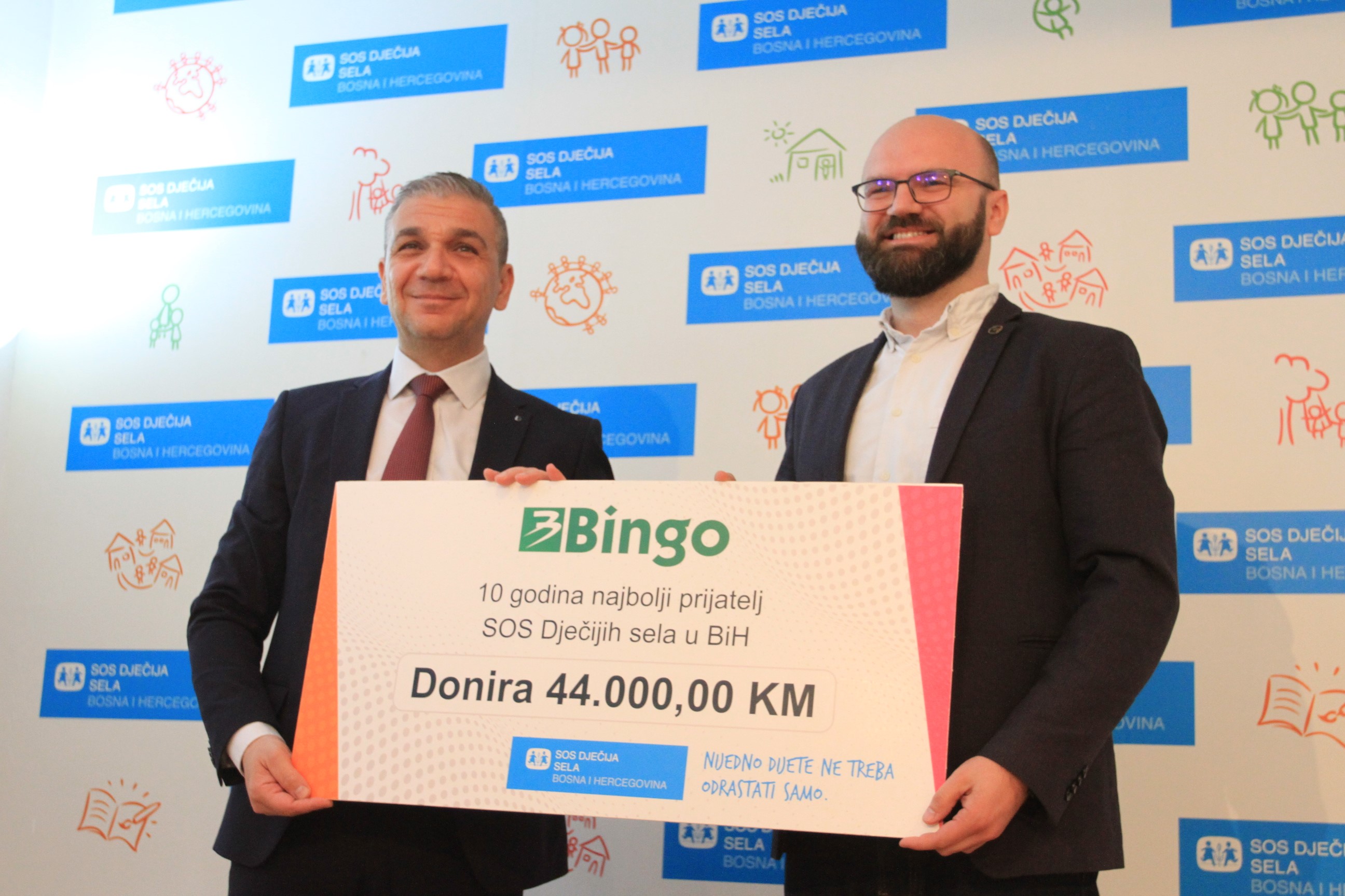 Foto/Decenija najboljeg prijateljstva kompanije Bingo i SOS Dječijih ...