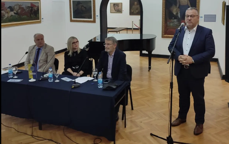 Video/Foto: U Tuzli održana javna tribina ˝Tvrtko Prvi Kotromanić ...