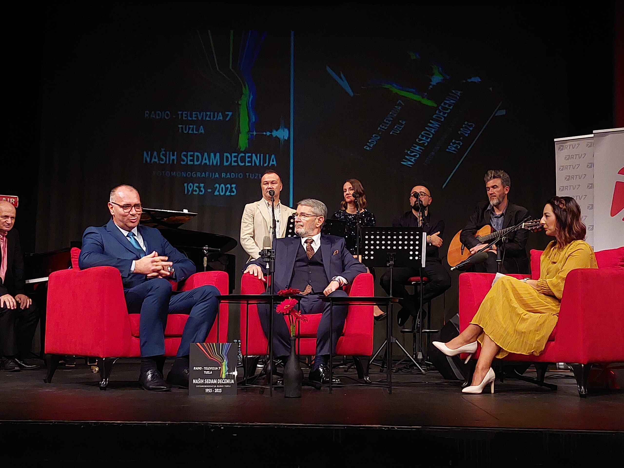 Gradonačelnik Lugavić iskazao zahvalnost uposlenicima RTV 7 u povodu ...