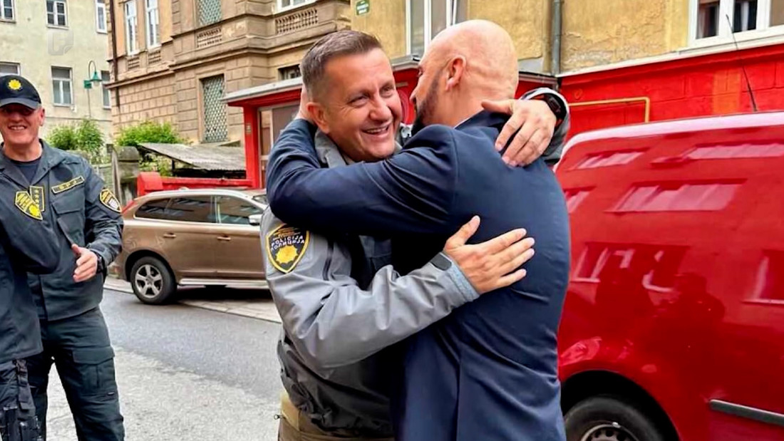 Šamar iz Ambasade SAD: Šokantno je da ministar Isak slavi, Selmanović i ...