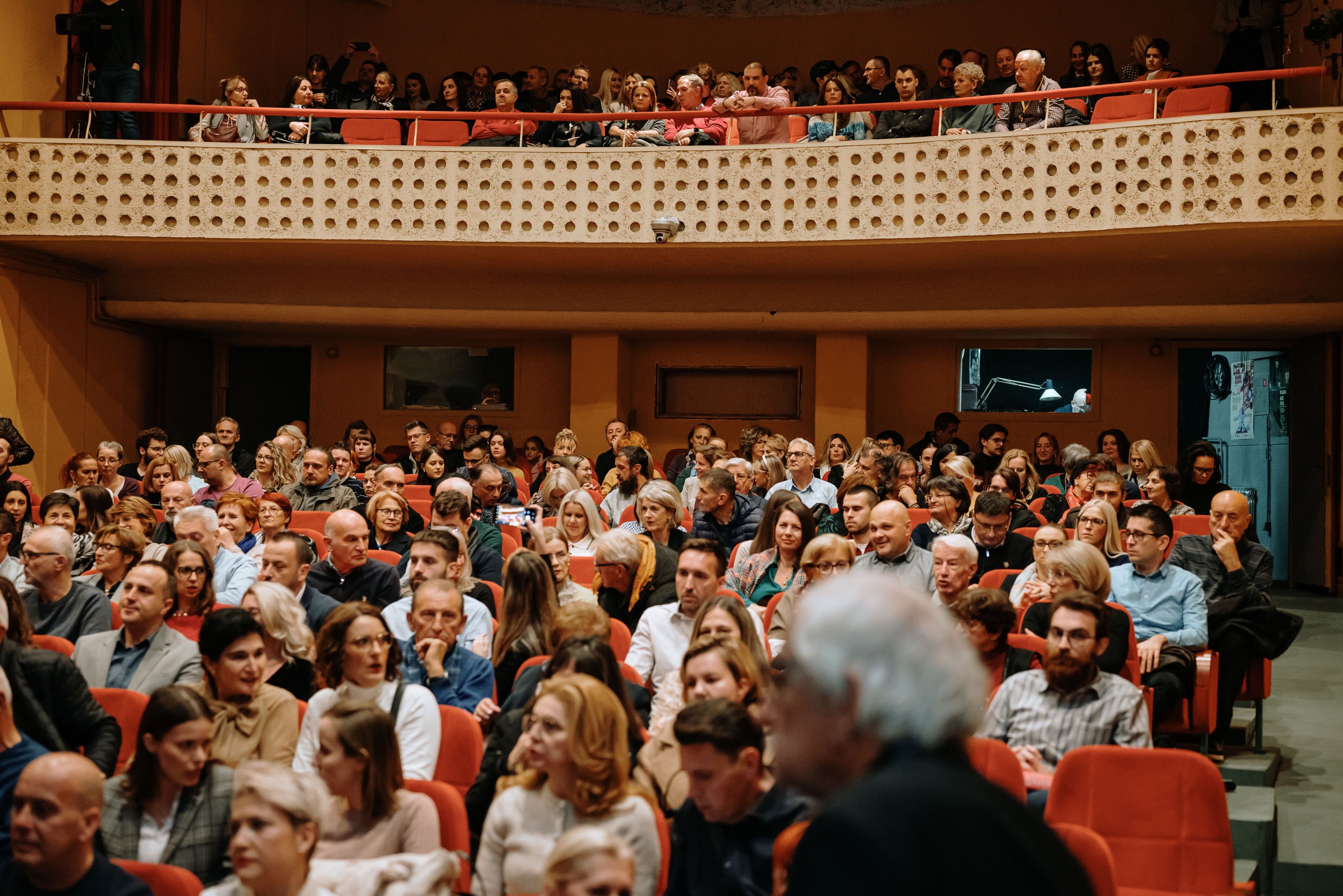 Foto: 'Pevanje i ćutanje Sofke Nikolić' najbolja predstava 'Tuzlanskih ...