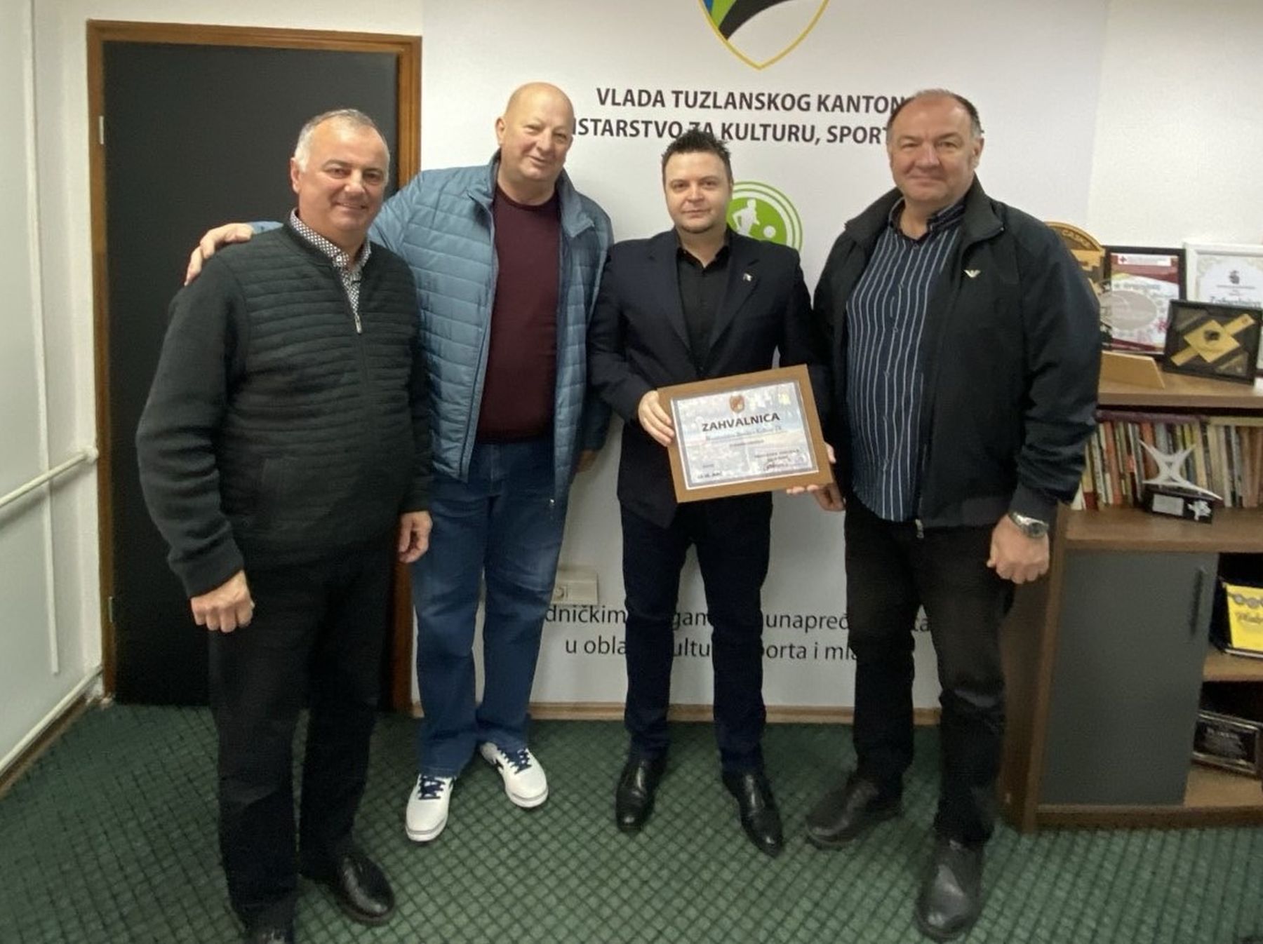 Foto: Upriličen prijem delegaciji sportskog udruženja “Tuzla-D“ - TIP.ba