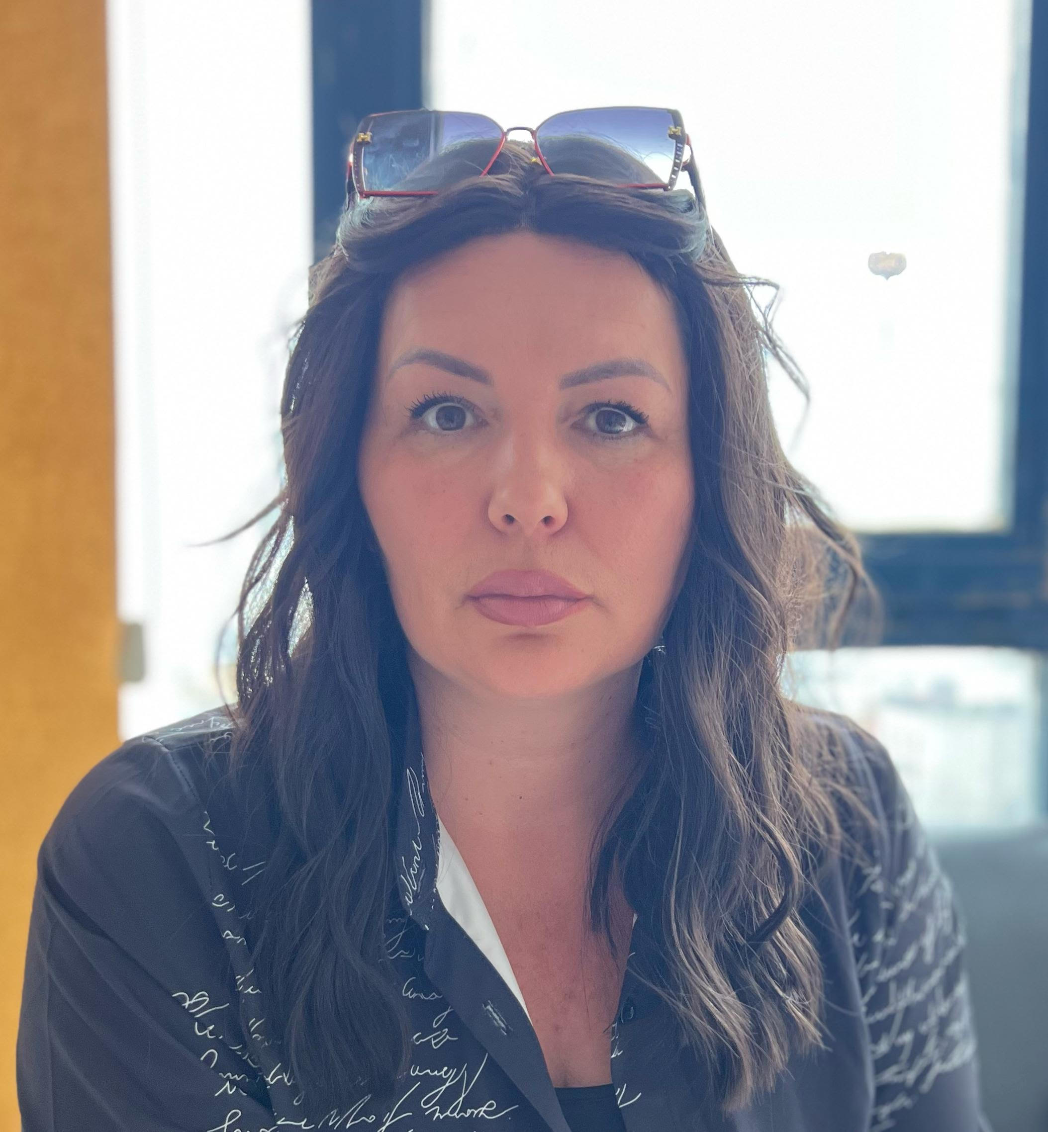 Udruženje Pomozi.ba pokrenulo apel za Mostarku Irnelu koja vodi borbu s rakom materice - TIP.ba