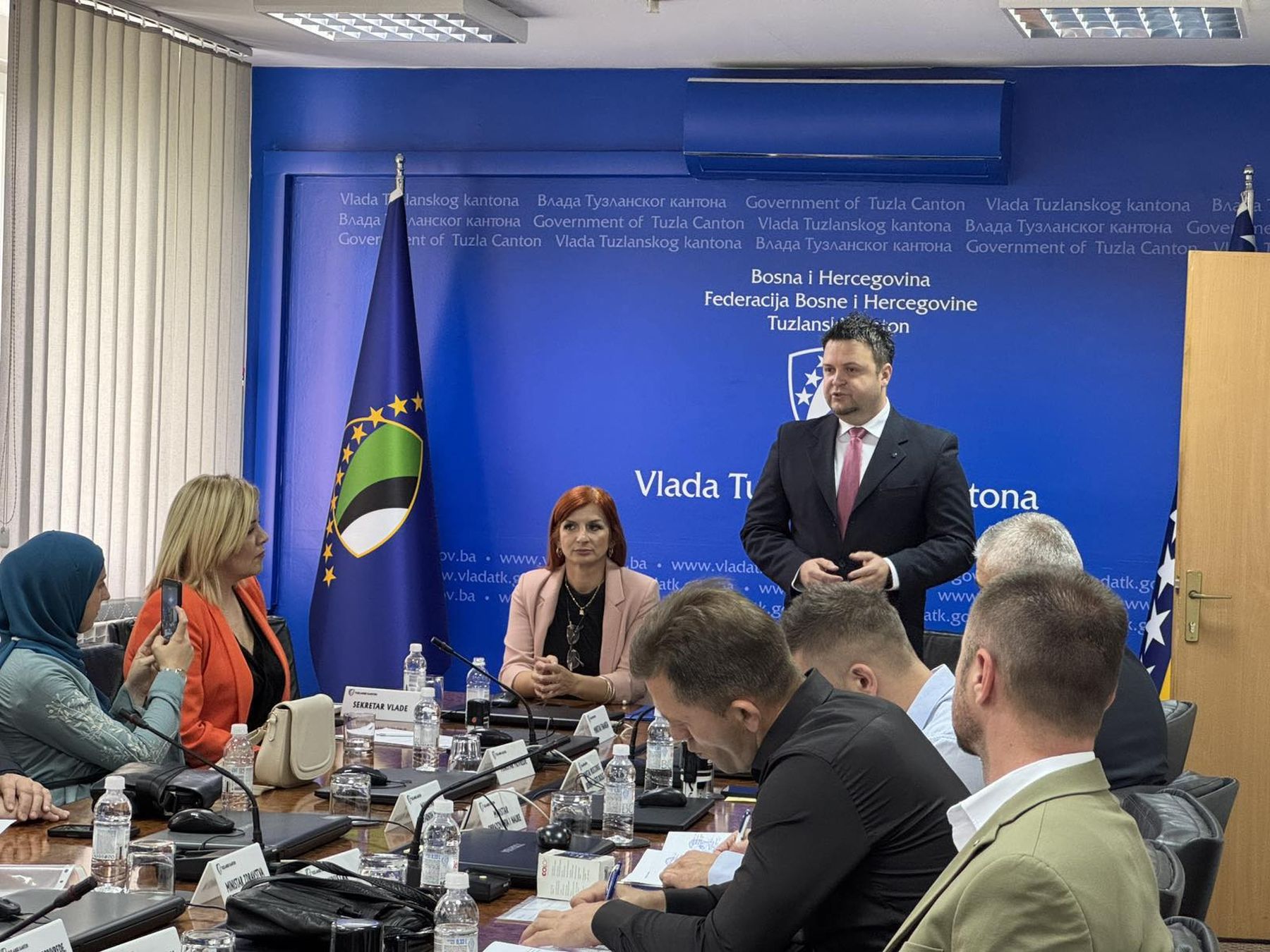 Foto: Tuzlanski kanton i lokalne zajednice udruženim snagama u podršci ...