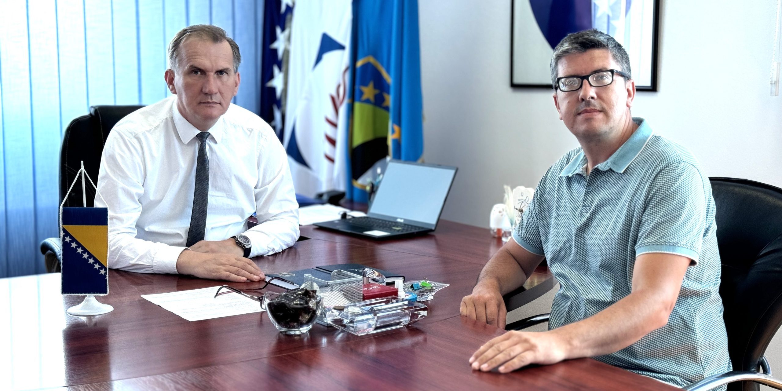 Predsjednik Skupštine opštine Srebrenica Almir Dudić u posjeti UKC Tuzla: U fokusu liječenje ...