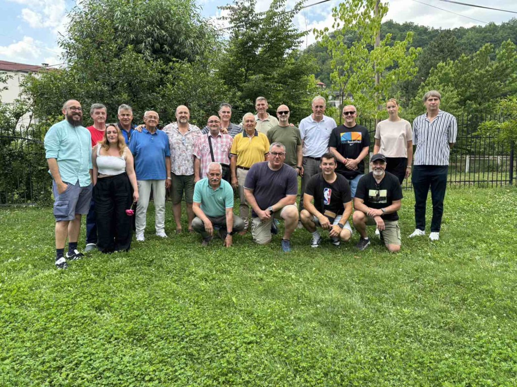 Foto: Okupili su se prvi prvaci BiH u košarci: Nakon 32 godine sastala ...